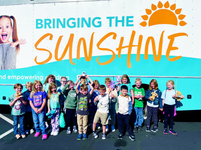 The Sunshine Bus makes stop in Sebring | News, Sports, Jobs - Salem News